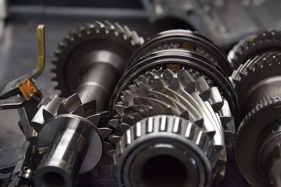 RH revisie: De motoren en transmissie revisie expert